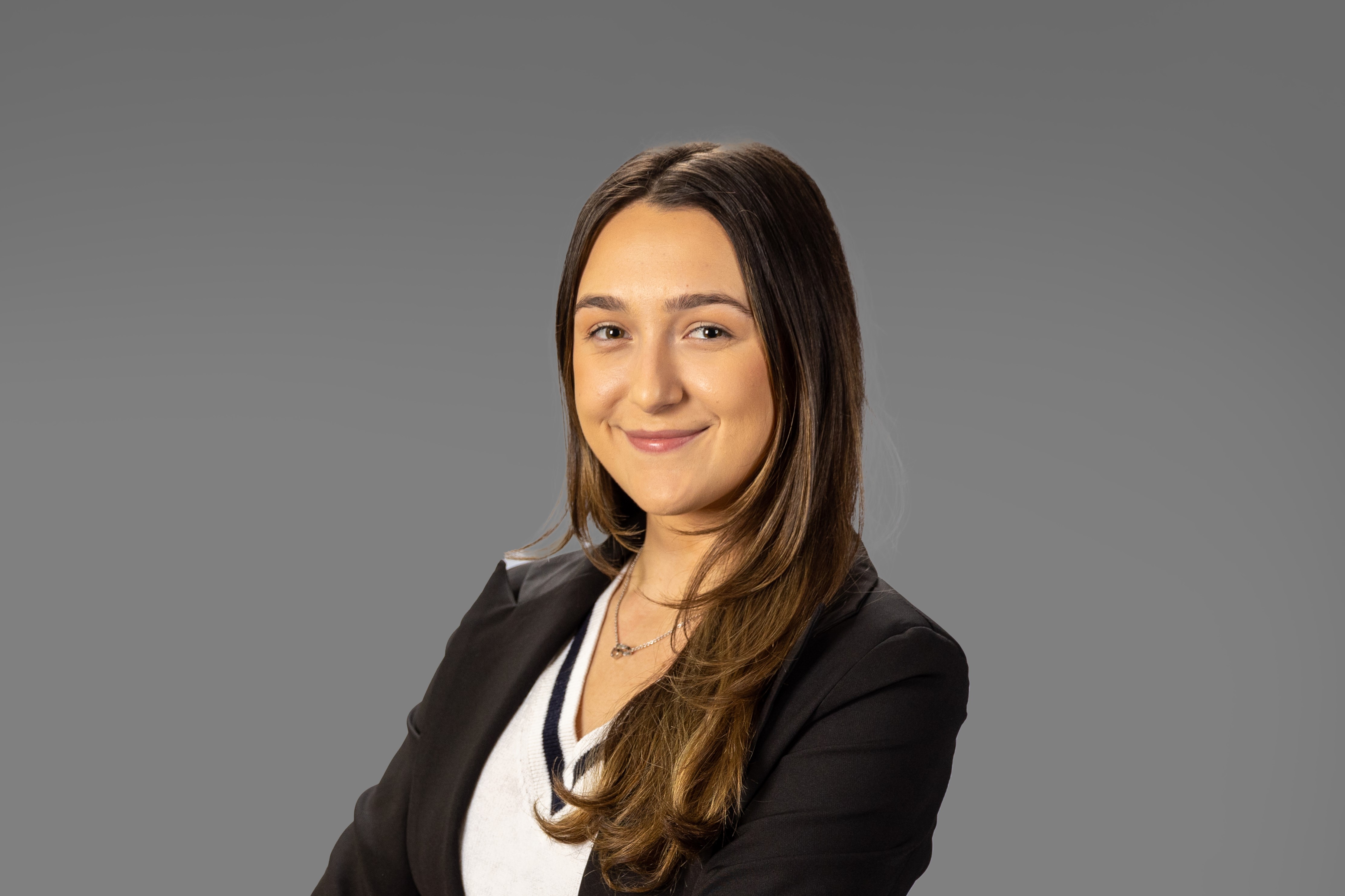 Campus Spotlight: Ivana Pjetri | Alvarez & Marsal | Management ...